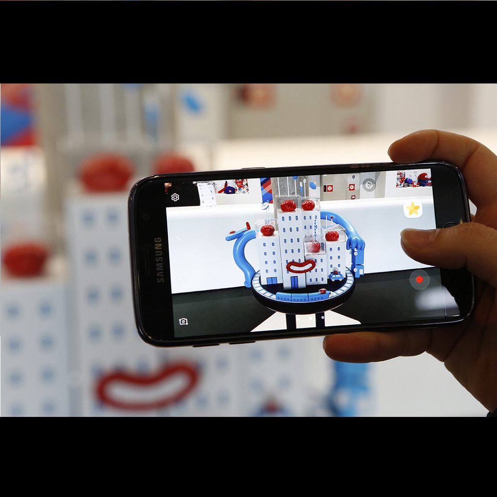 Google launches ARCore 1.0, but what is ARCore? | Pocket Sized Hands